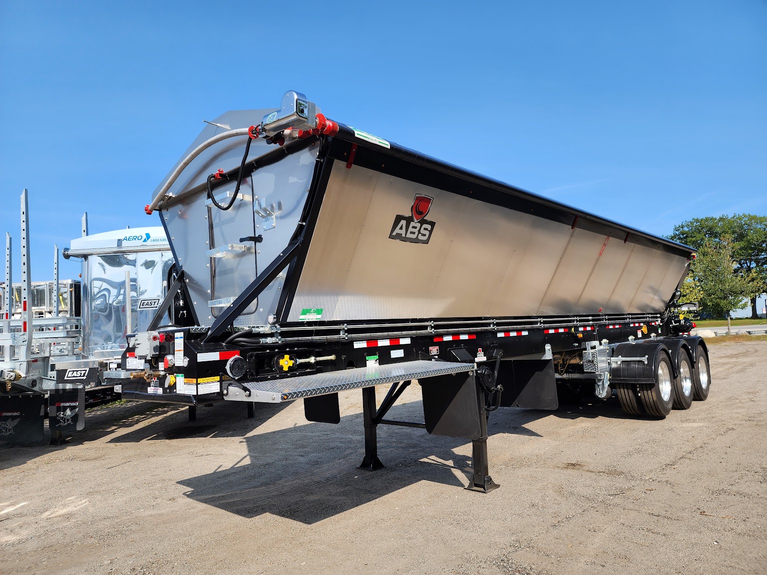 Conveyor Belt Trailers for Sale - Hale Trailer